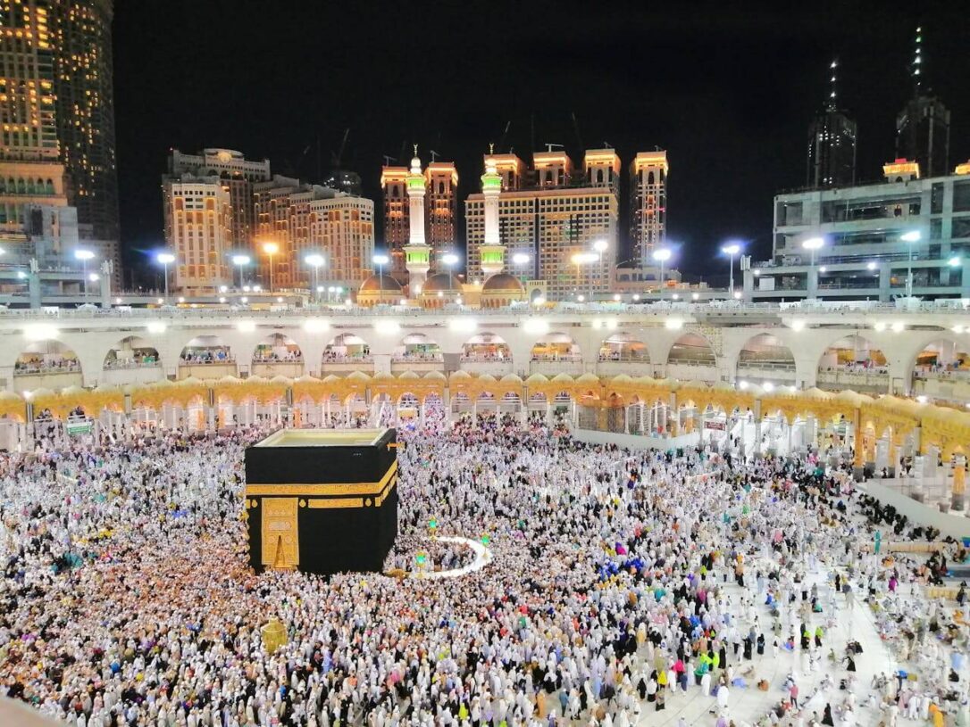 Hajj Essentials: What to Pack and What to Leave